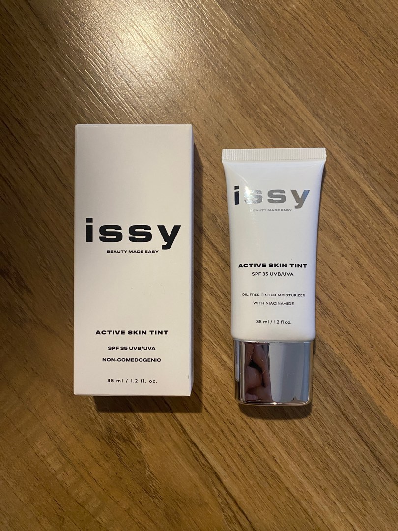 NEW Issy active skin tint in spruce (new) on Carousell