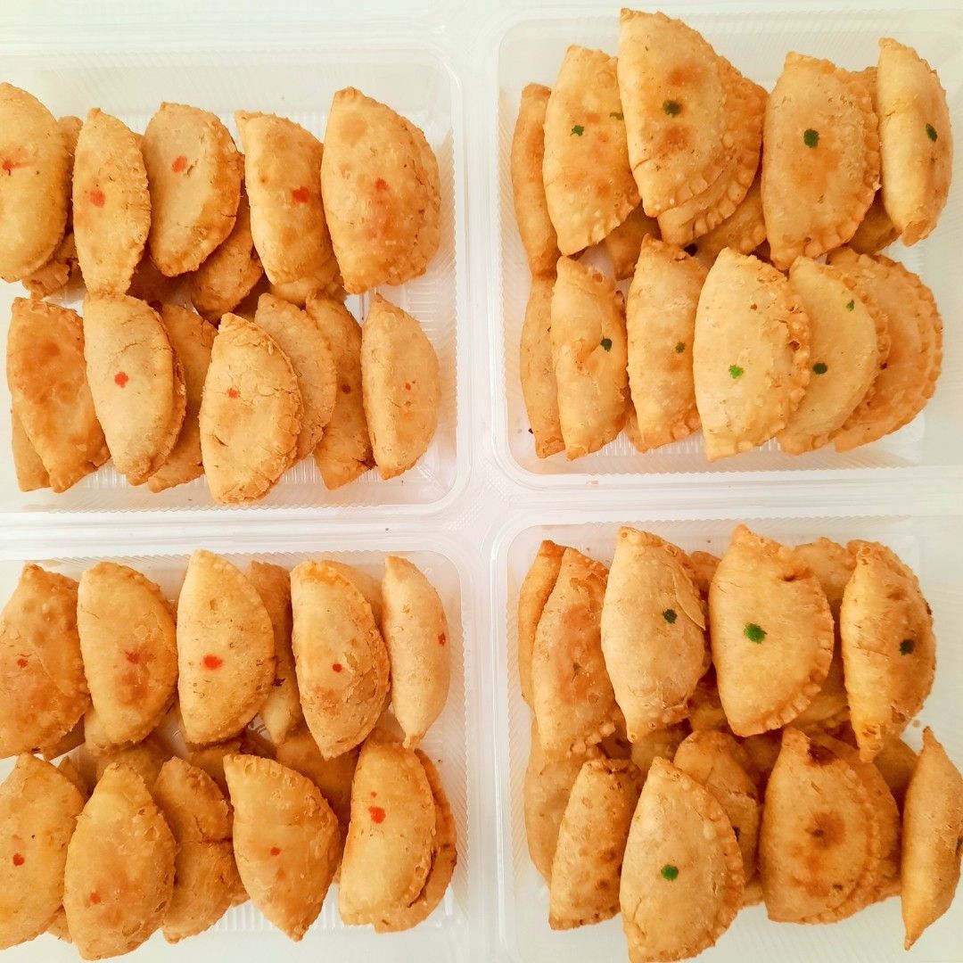 No. 1 Epok-Epok, Food & Drinks, Homemade Bakes on Carousell