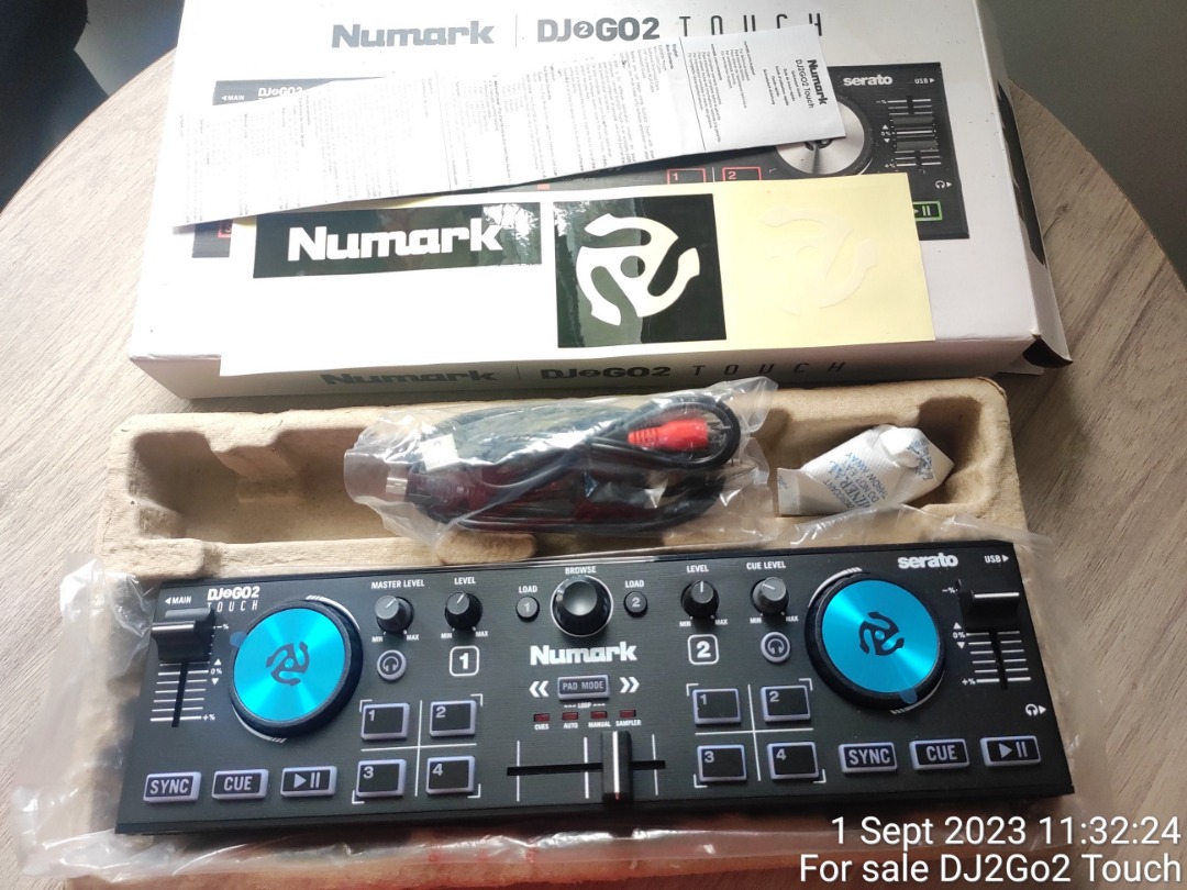 Numark DJ2GO2 TOUCH Pocket DJ Controller with Capacitive-Touch Jog ...