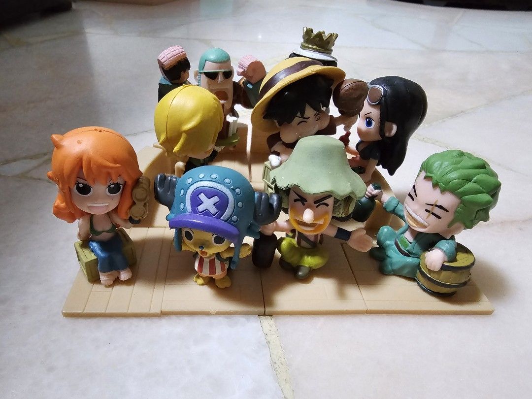 One Piece 9pc set - Luffy, Chopper, Zoro, Sanji, Nami, Usopp, Robin ...