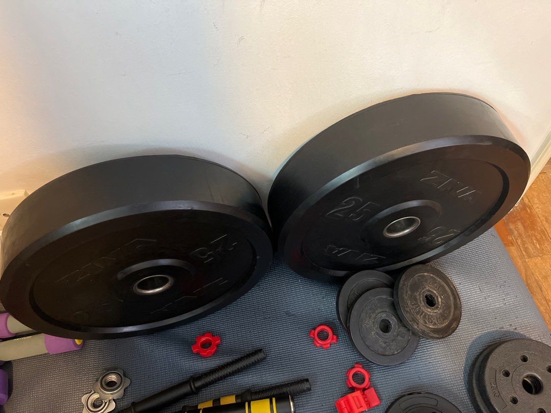 Pair of 25kg Ziva Bumper Plates, Sports Equipment, Exercise & Fitness ...