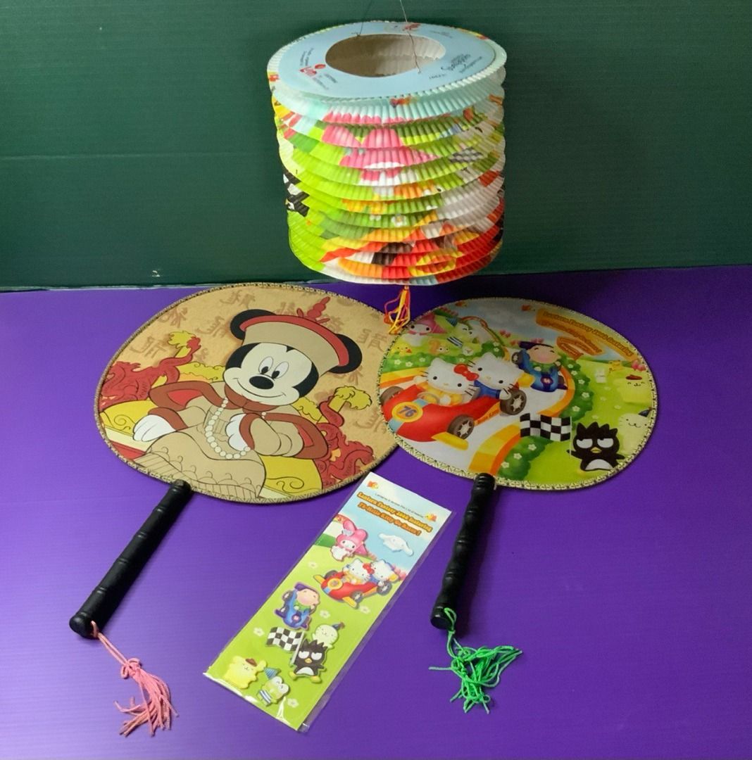 2008 Hello Kitty Paper Lantern & Fan, Hobbies & Toys, Stationery ...