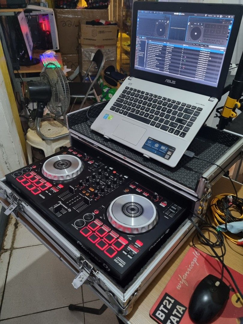 Pioneer DDJ SB3 with tourcase, Audio, Portable Music Players on Carousell