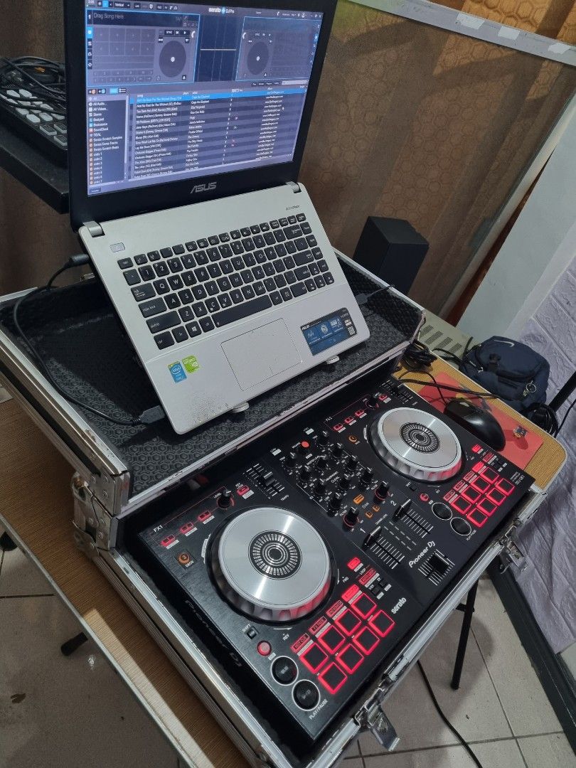 Pioneer DDJ SB3 with tourcase, Audio, Portable Music Players on Carousell