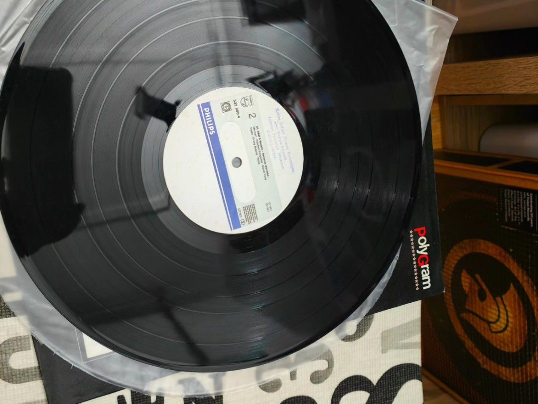 PIRING HITAM / VINYL / EP / LP DR SAM & MUSAFIR - SEMARAK MERDEKA ...