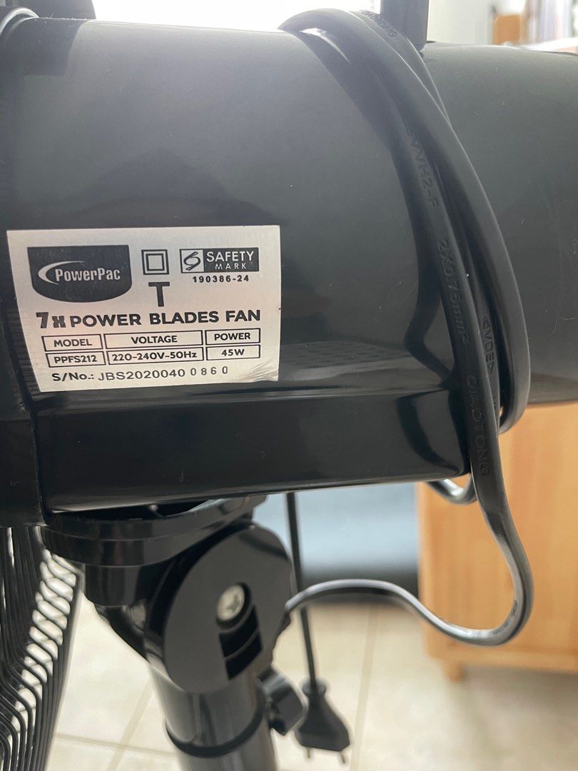 Powerpac Standing Fan, Furniture & Home Living, Lighting & Fans, Fans ...