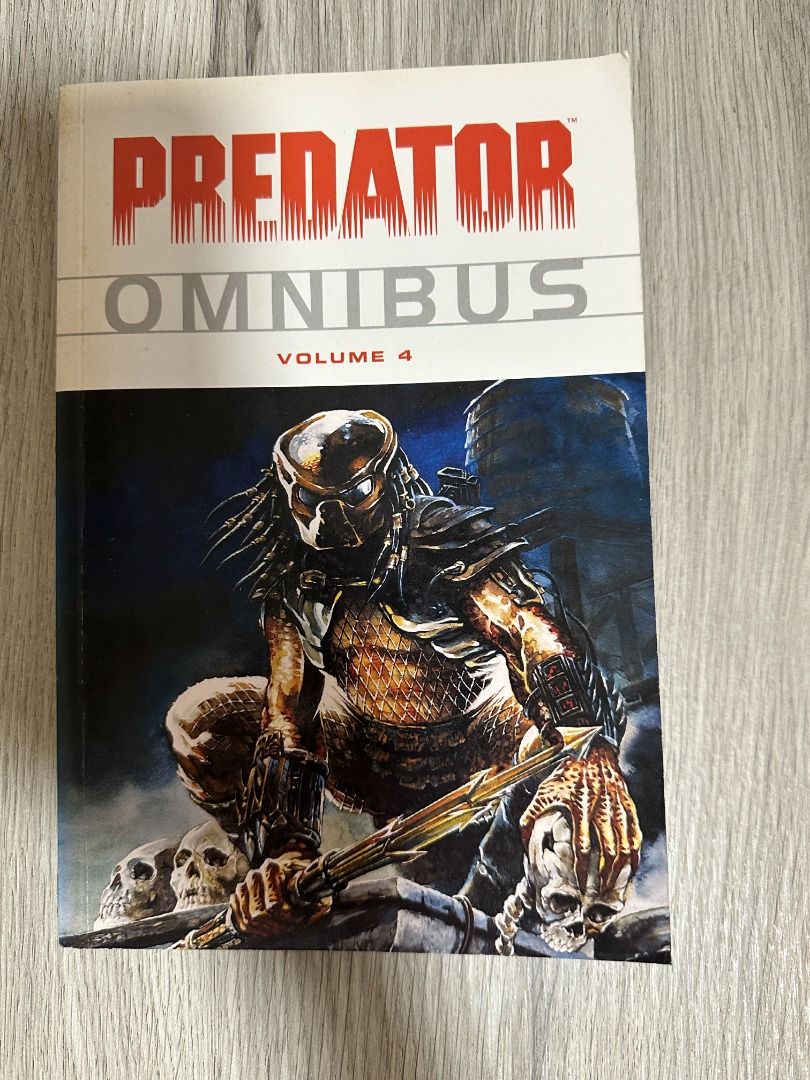 Predator - Omnibus Volume 4, Hobbies & Toys, Books & Magazines, Comics ...