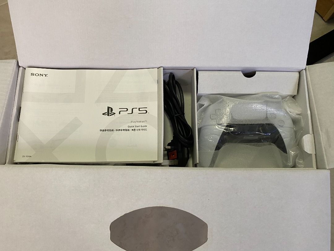 PS5 disc console with original items and box, Video Gaming, Video Game ...