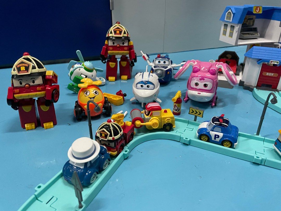 Set of Robo car characters and Robo Car Station, Hobbies & Toys, Toys ...