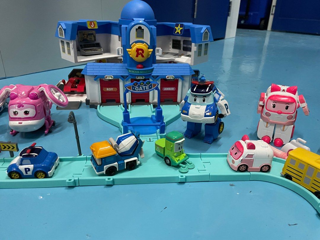 Set of Robo car characters and Robo Car Station, Hobbies & Toys, Toys ...