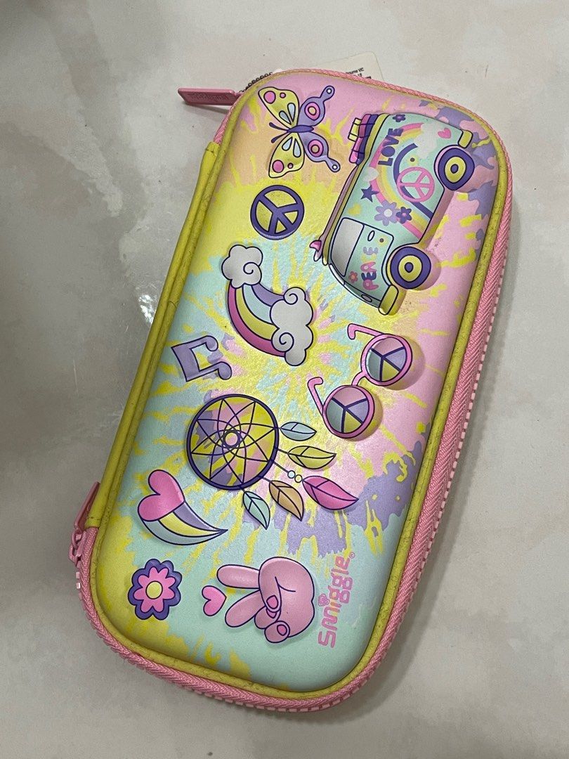 Smiggle Pencil Case, Hobbies & Toys, Stationery & Craft, Stationery ...