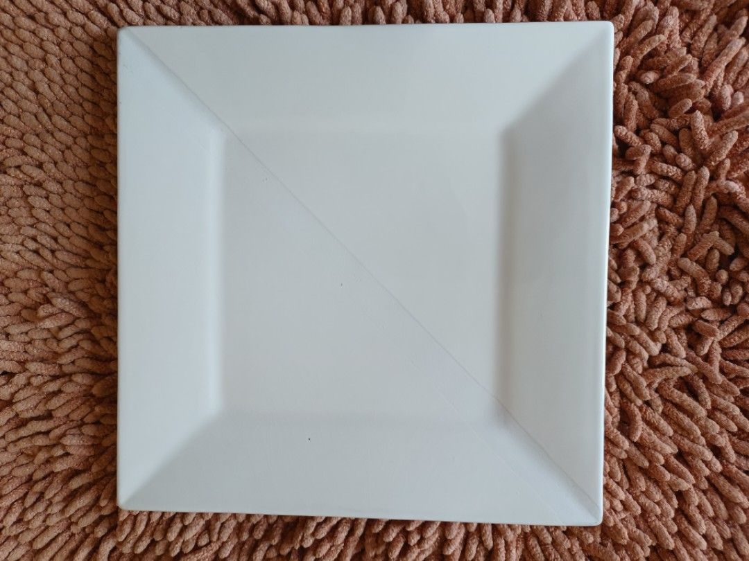 Sofal Portugal Plate, Furniture & Home Living, Kitchenware & Tableware ...