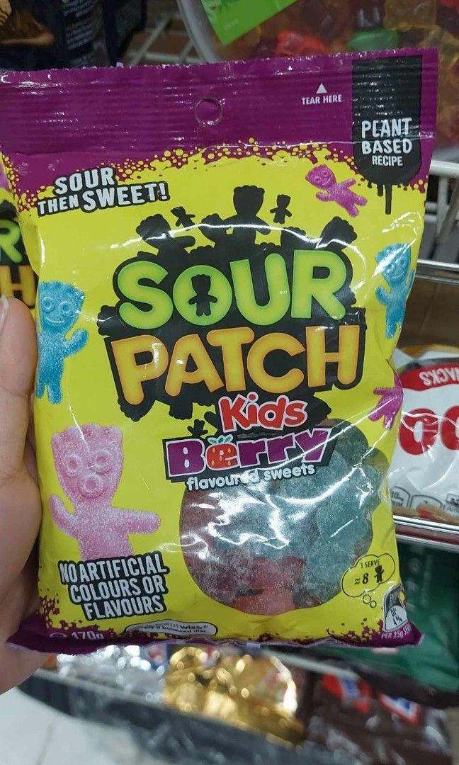 Sour Patch Kids Berry 170g, Food & Drinks, Other Food & Drinks on Carousell