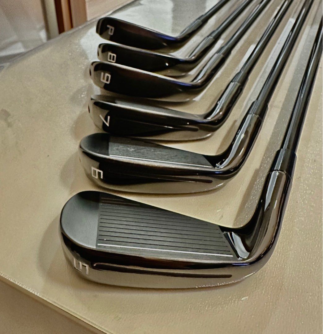 Taylormade P790 Phantom black 2023 irons., Sports Equipment, Sports ...