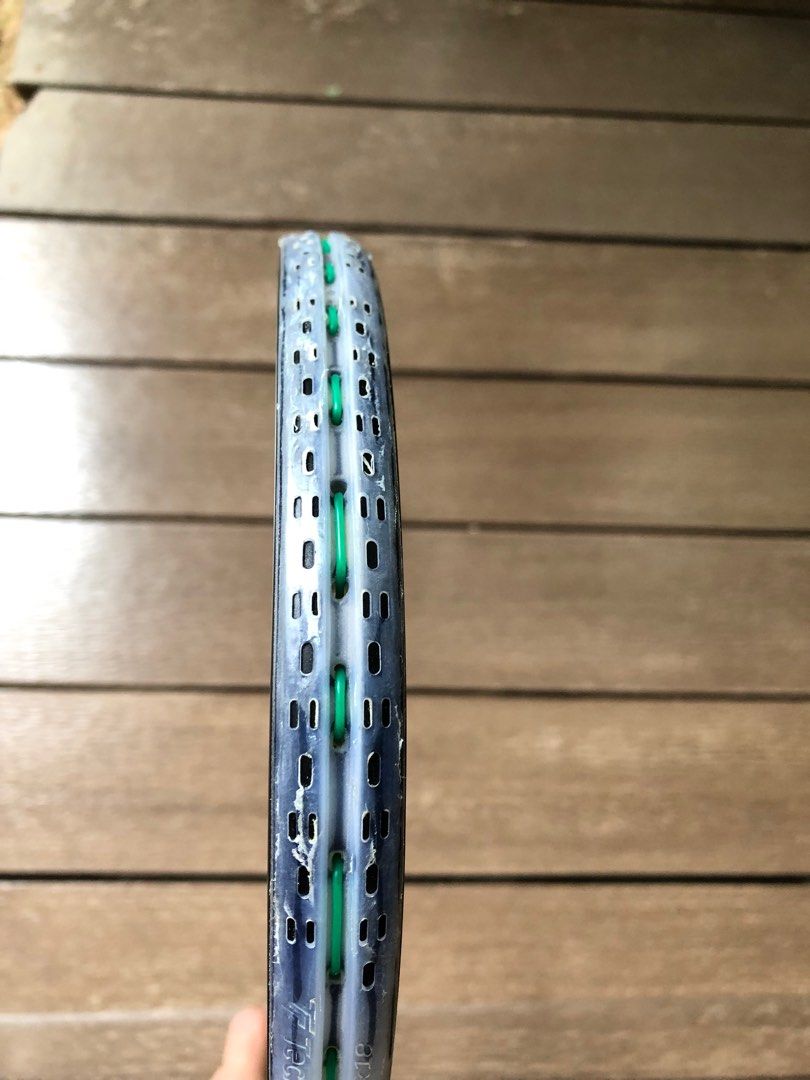 Tecnifibre Supreme Curve 125 squash racket, Sports Equipment, Sports ...