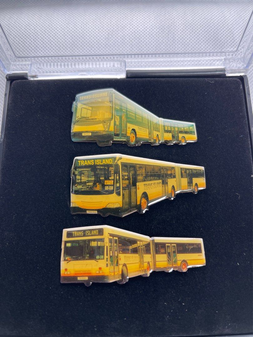 Trans Island Bus Services Bendy Buses pins, Hobbies & Toys, Memorabilia ...