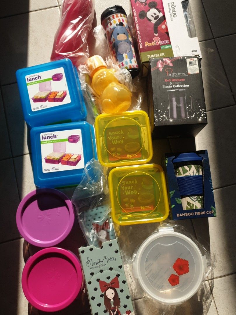 Tupperware containers, bottles, drinking flask, Sistema lunch box, La ...