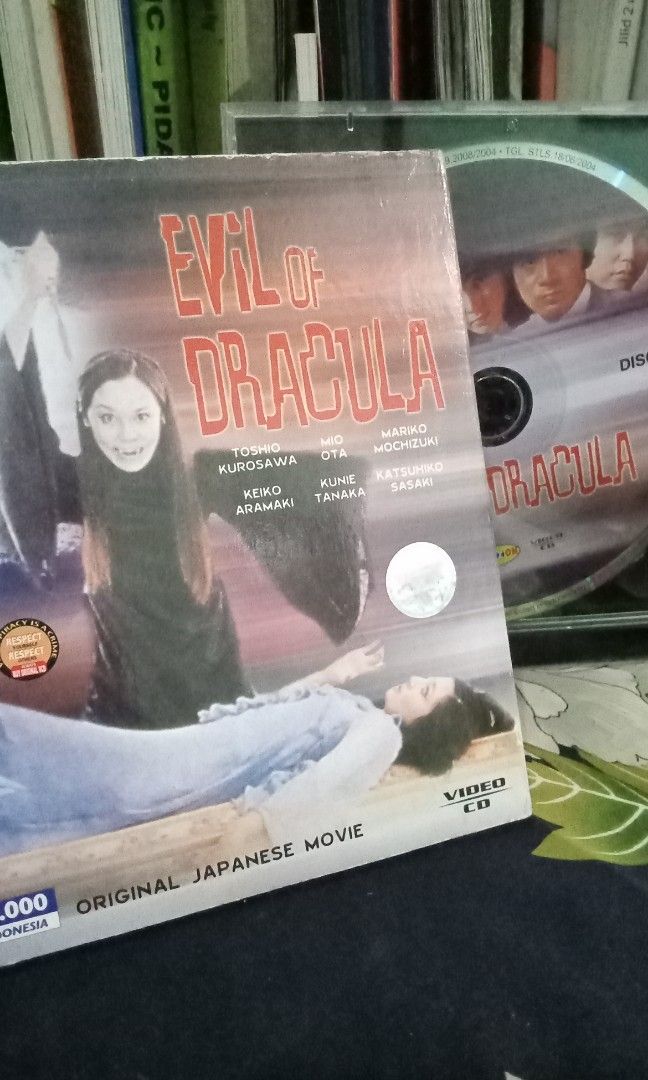VcD JapaN, EviL oF dRaCuLa 74, Musik & Media, CD, DVD & Lainnya di Carousell