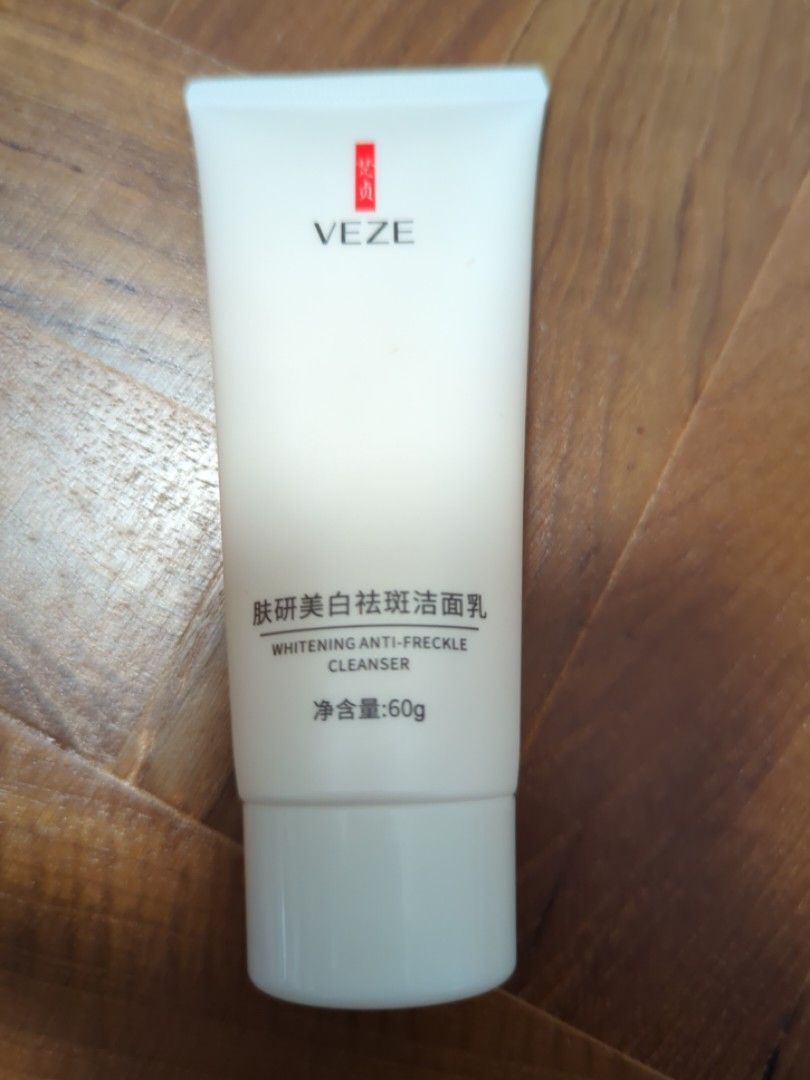 Veze whitening anti-freckle cleanser, Beauty & Personal Care, Face ...