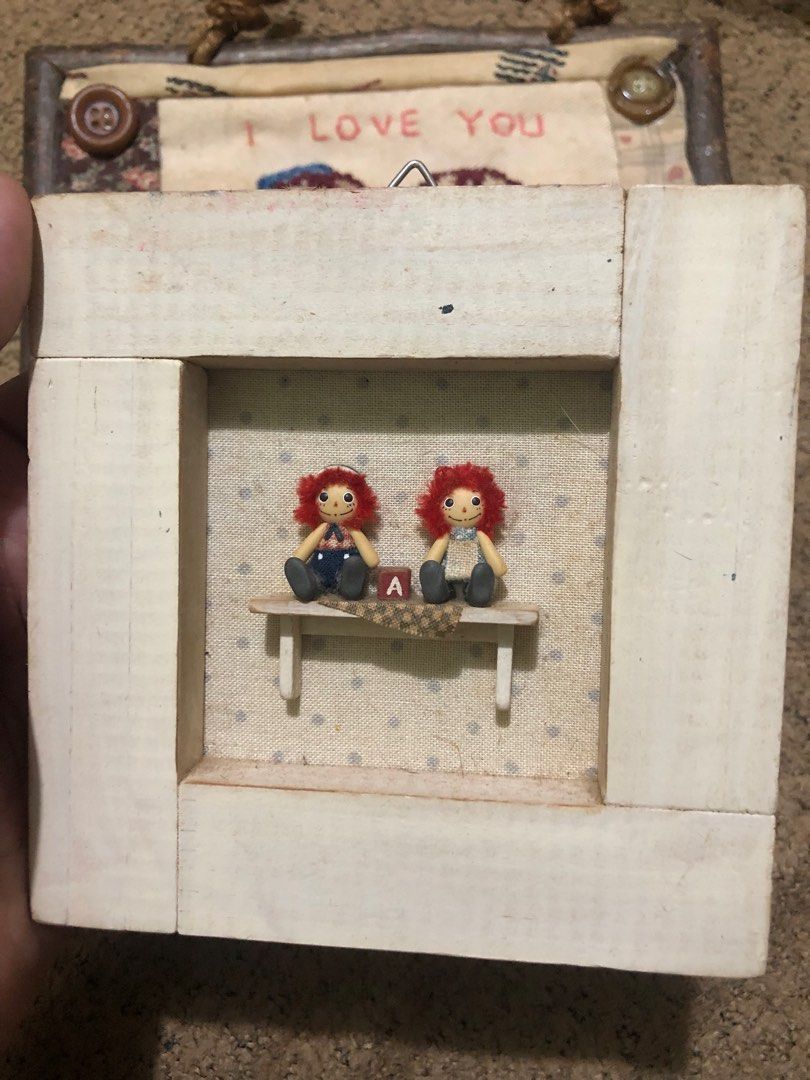 Vintage Raggedy Ann wall plaque displays, Hobbies & Toys, Stationary ...