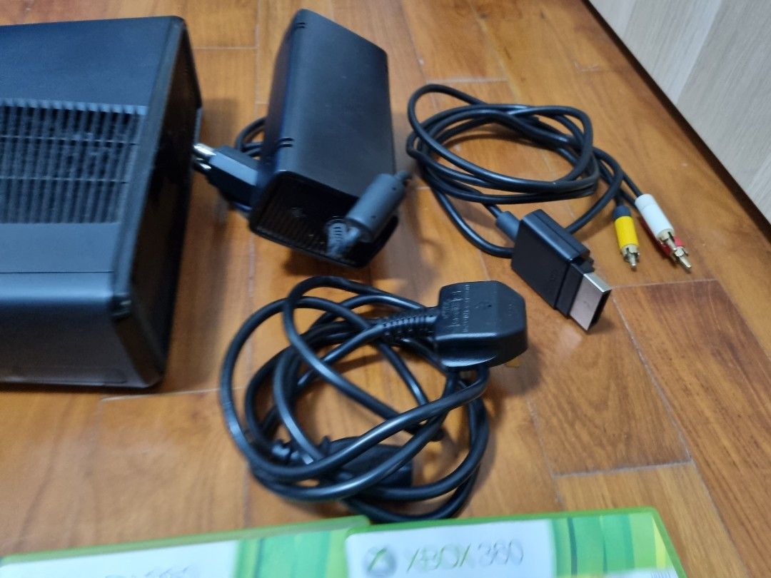 Xbox 360 Kinect with Kinect sensor and assorted games., Video Gaming ...