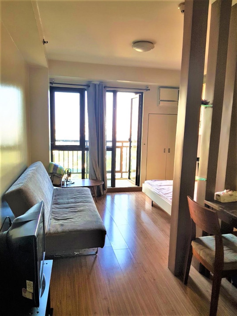 1 Bedroom Corner Unit for Sale in The Linear Tower 1, Makati City ...