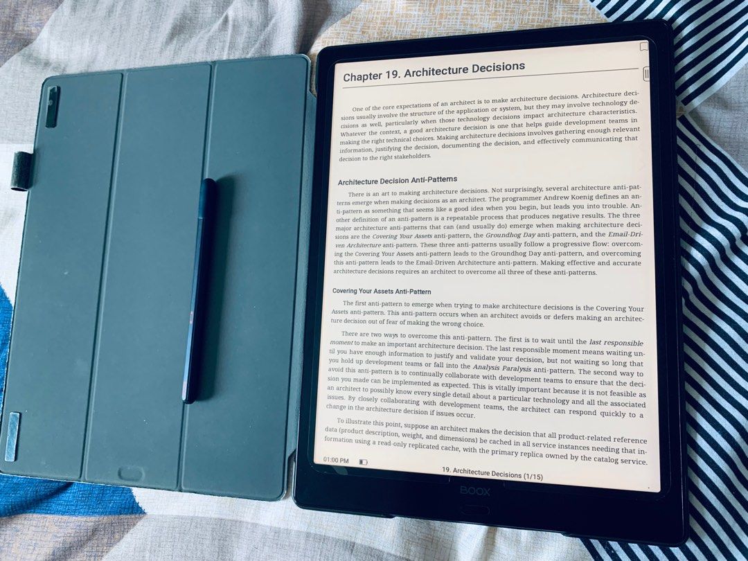 A4 eink tablet Boox Max Lumi 2, 128 GB, Mobile Phones & Gadgets, E ...