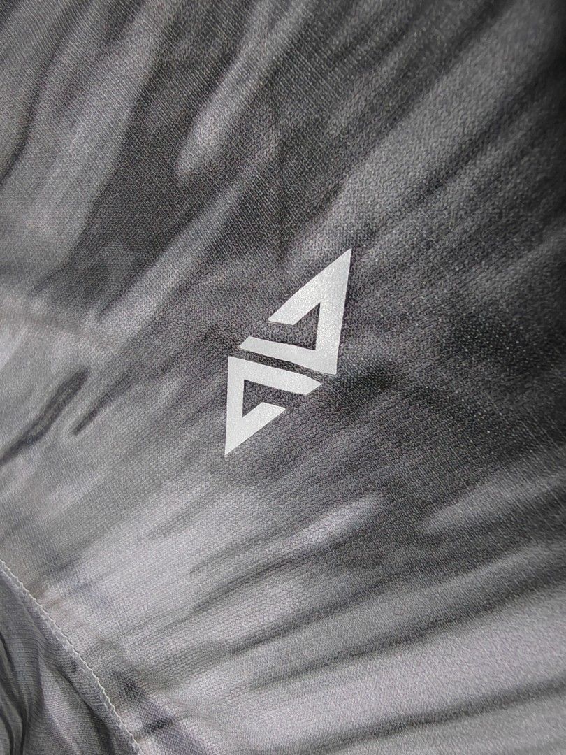 ACTIVEGEAR Japan quick dry grey Camo T Shirt, Men's Fashion, Activewear ...