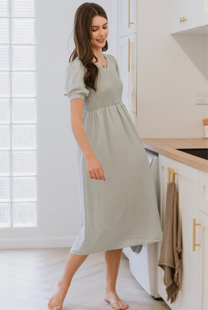 ACW Smock Round Neck Puff Sleeve Midi Dress In Mint, Women's Fashion ...