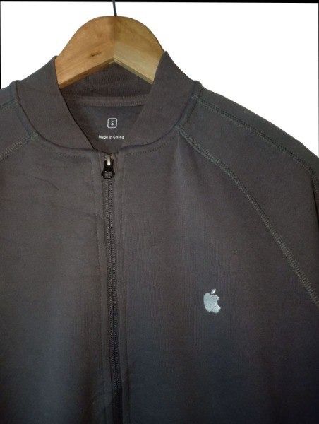 Apple Inc. Apple Logo Employee Bomber Jacket, Men's Fashion, Coats ...