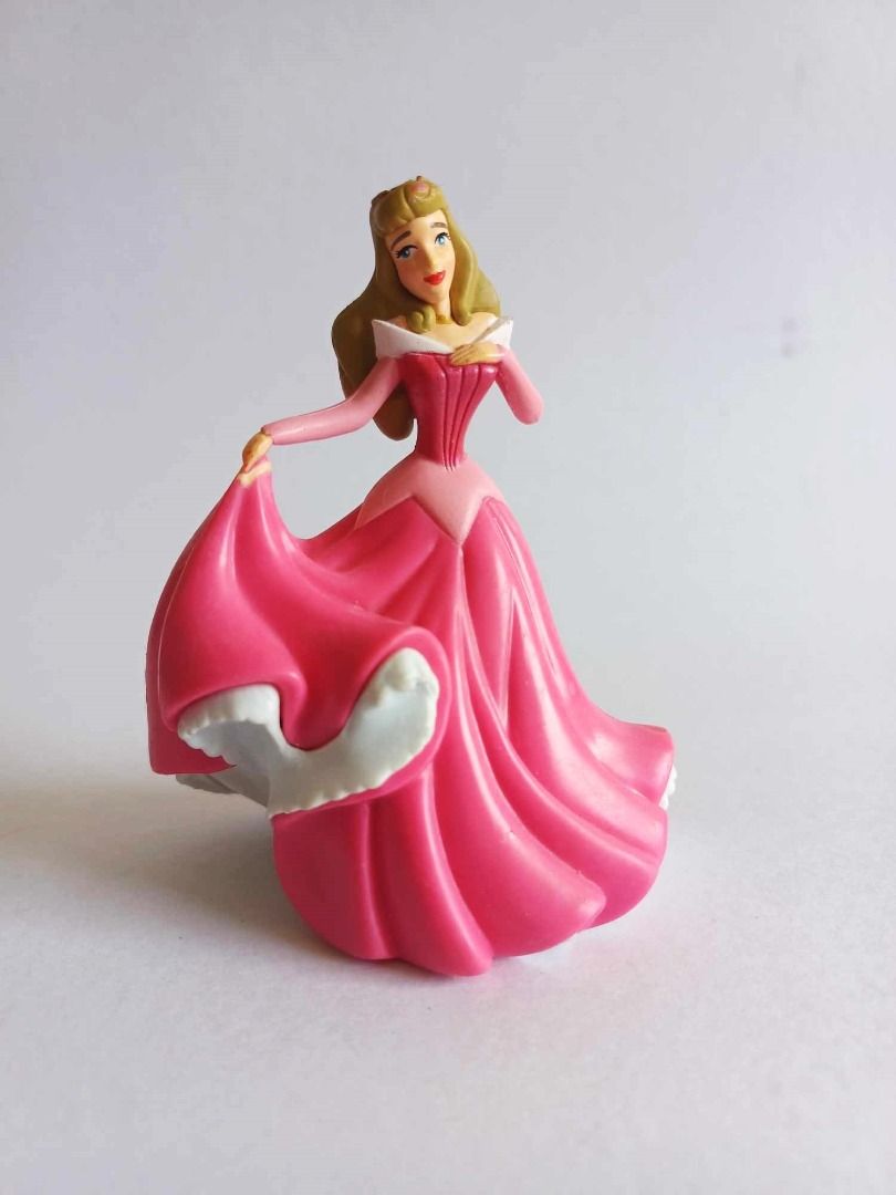 Assorted Disney Princess Collectible Figures, Hobbies & Toys, Toys ...