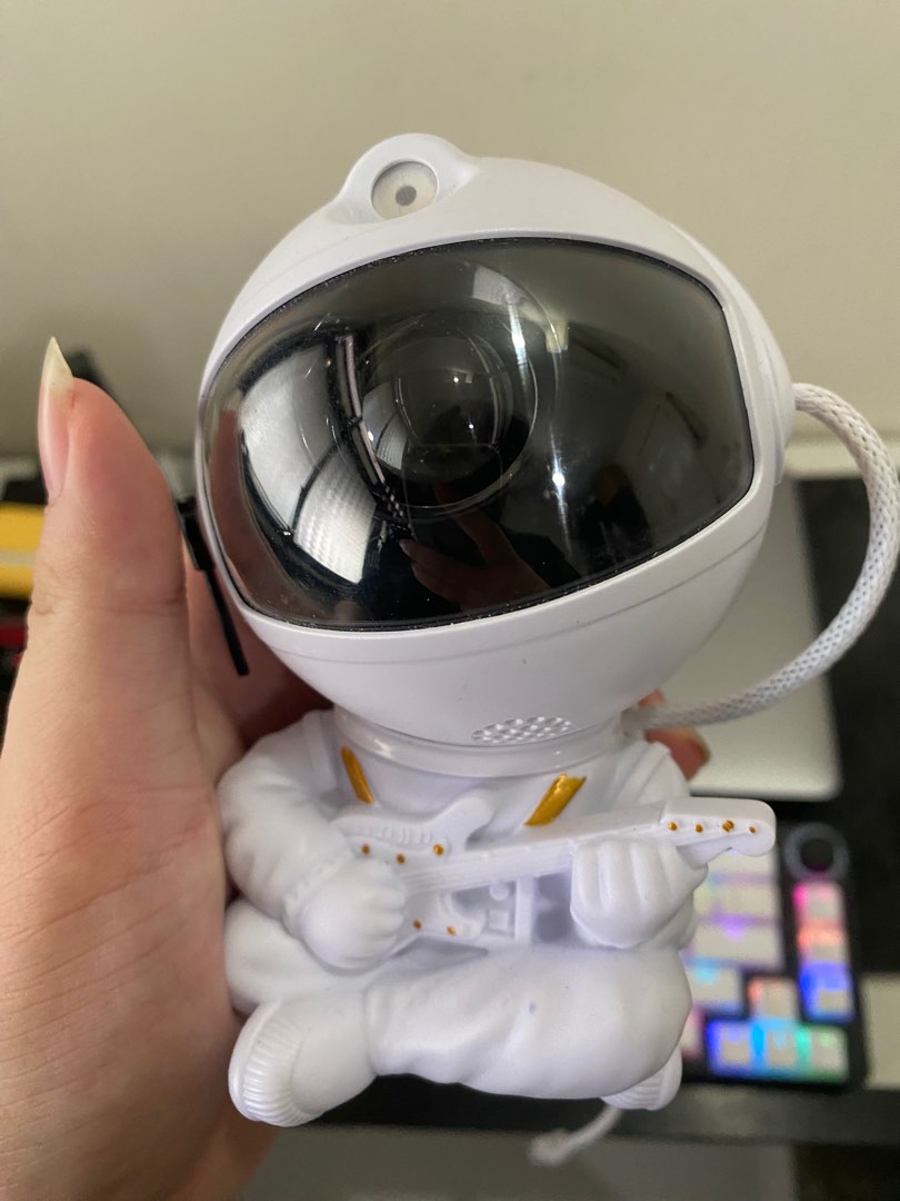 Astronaut light projector, Furniture & Home Living, Lighting & Fans, Lighting on Carousell