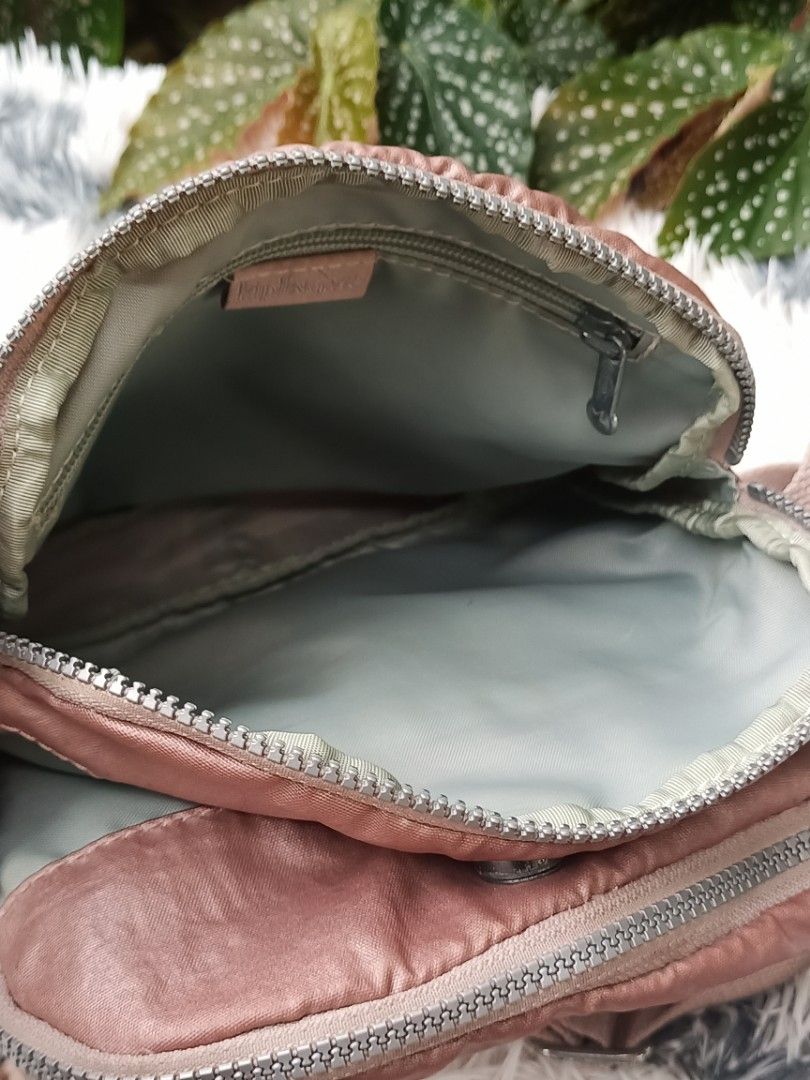 Authentic Kipling Keefe Crossbody, Women's Fashion, Bags & Wallets ...