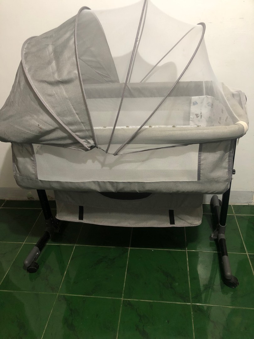 Baby Crib Day Bed co sleeper lounger, Babies & Kids, Baby Nursery ...