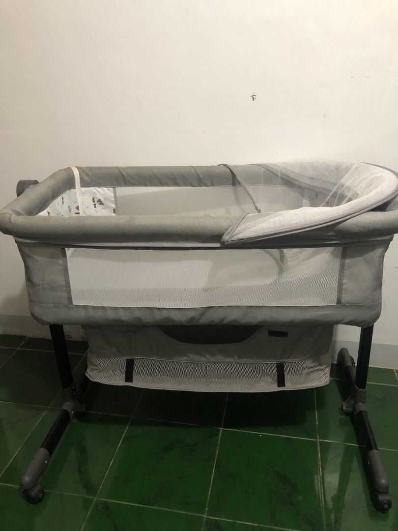 Baby Crib Day Bed co sleeper lounger, Babies & Kids, Baby Nursery ...