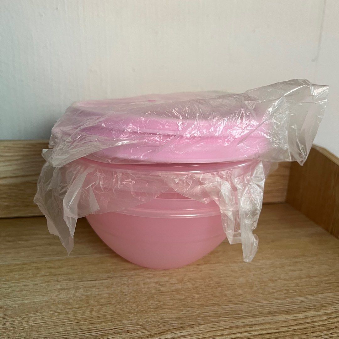 BN Authentic Tupperware Pink Round Container with Lid (3pc in a set ...