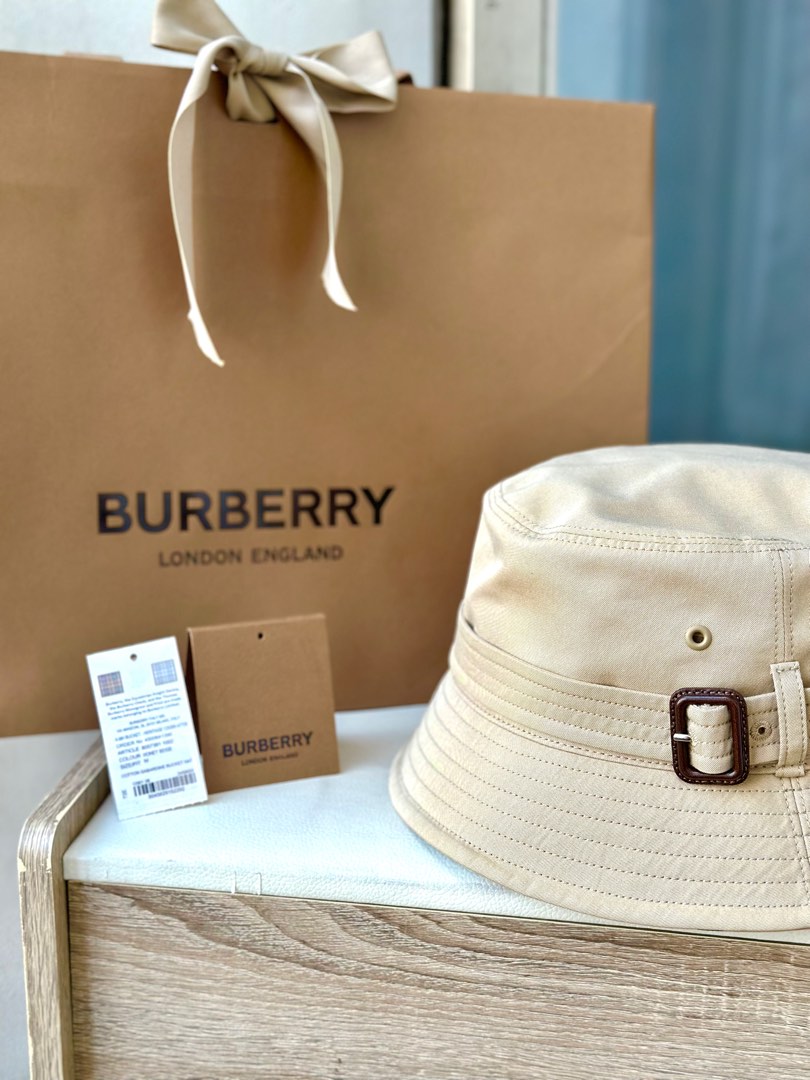 Burberry Bucket Hat, Luxury, Accessories on Carousell