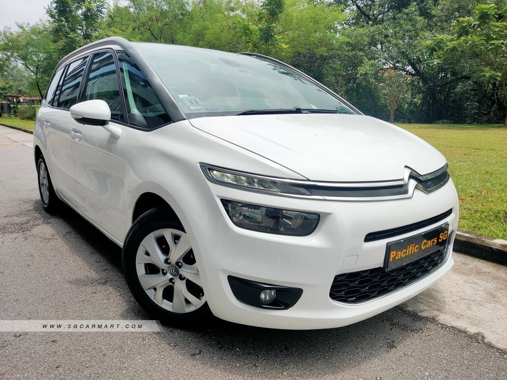 Toyota Wish 1.8 (A), Cars, Used Cars on Carousell