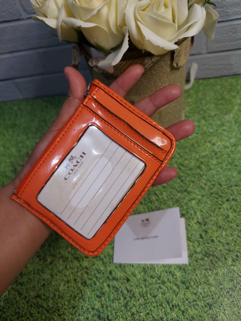 COACH mini skinny id card coin case, Barang Mewah, Tas & Dompet di ...