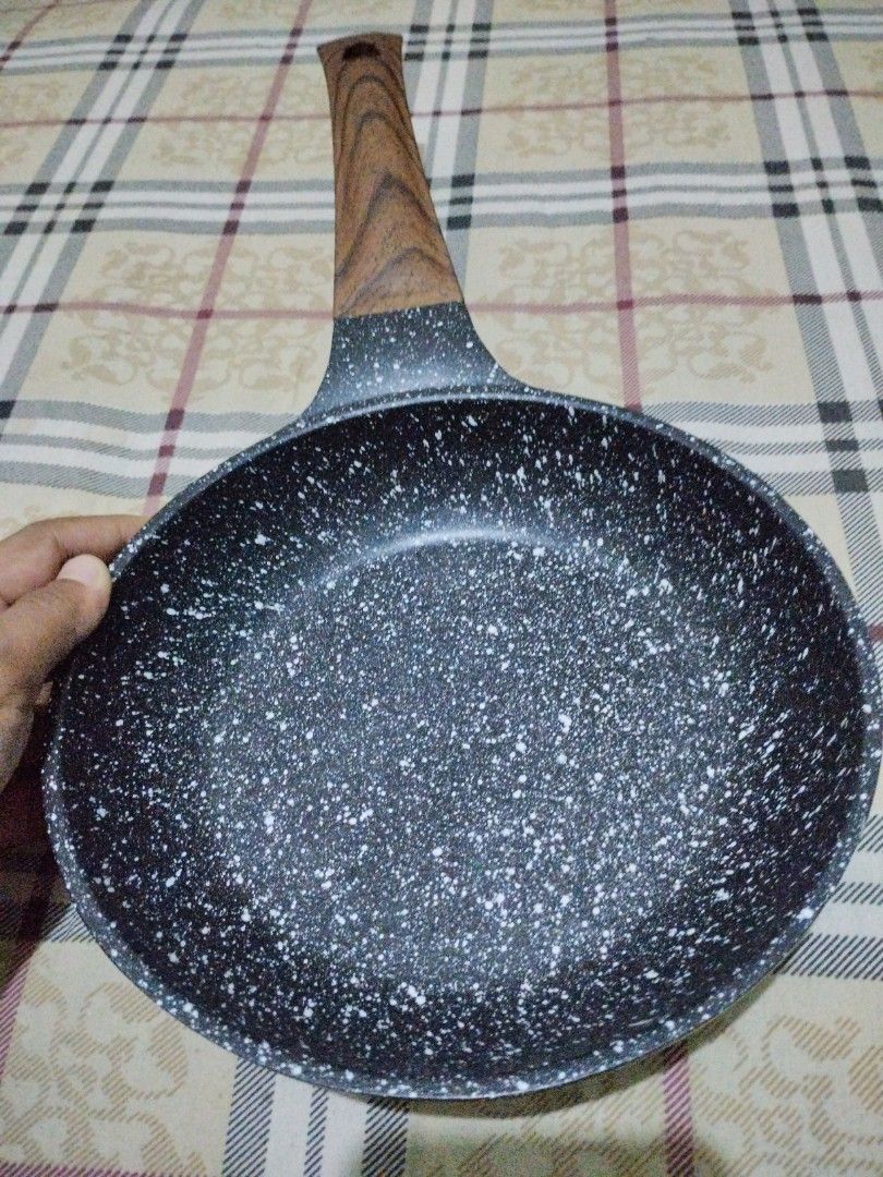 CYPRUZ FRY PAN / TEFLON MARBLE DIECAST 20 CM ORI MURAH MERIAH, Kitchen ...