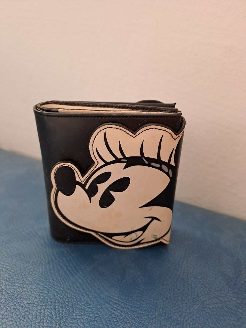 Disney Minnie Wallet, Women's Fashion, Bags & Wallets, Purses & Pouches ...