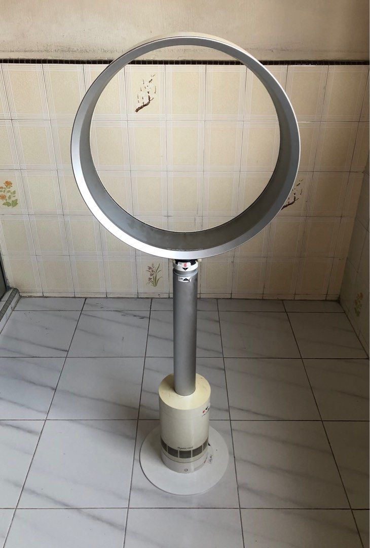 Dyson Electric Fan, Furniture & Home Living, Lighting & Fans, Fans on ...