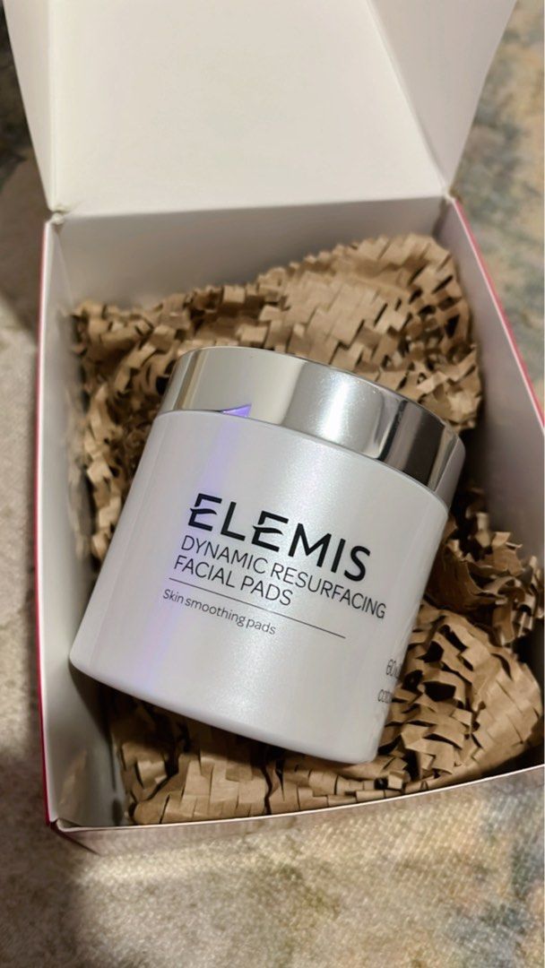 Elemis Resurface Dynamic Facial Pads 60, Beauty & Personal Care, Face, Face Care on Carousell