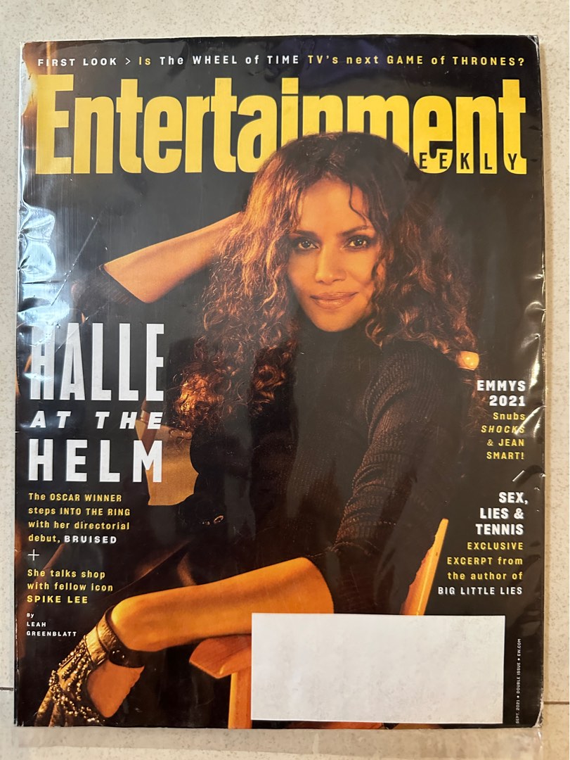 Entertainment Weekly Magazine Halle Berry, Hobbies & Toys, Books ...