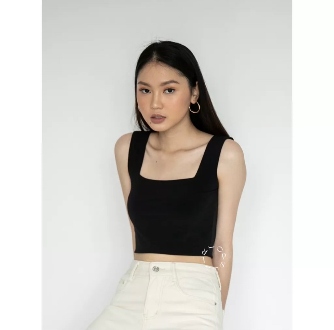Evertops Eve Crop Tank Basic black top, Women's Fashion, Tops, Sleeveless on Carousell