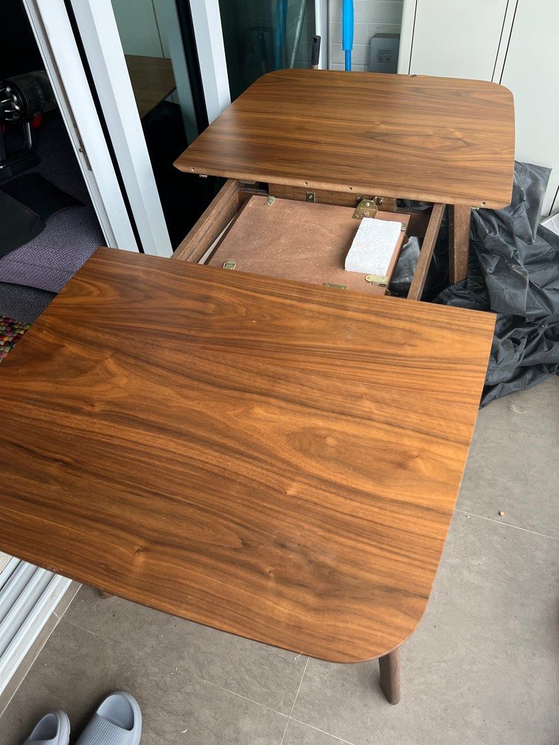 Castlery Dining Table (Extendable), Furniture & Home Living, Furniture ...