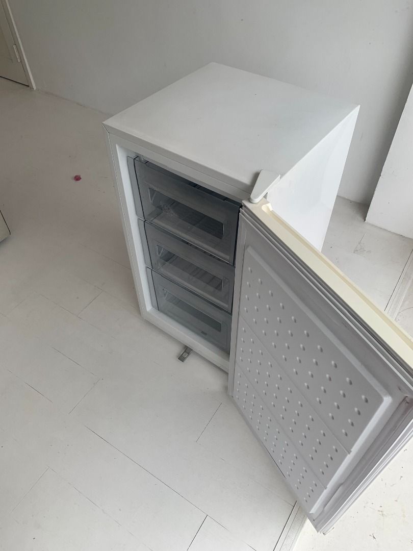 Farfella 3 drawer freezer, TV & Home Appliances, Kitchen Appliances ...