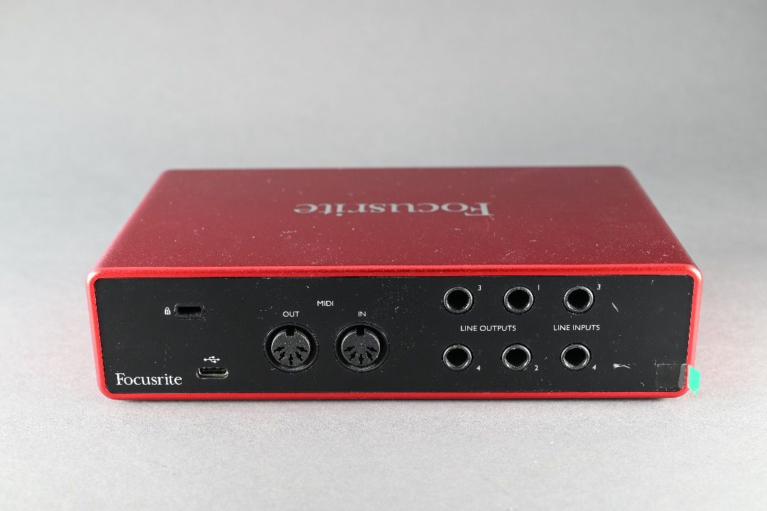 Focusrite Scarlet 4i4 (GEN 3) and M-Audio NOVA, Audio, Other Audio ...