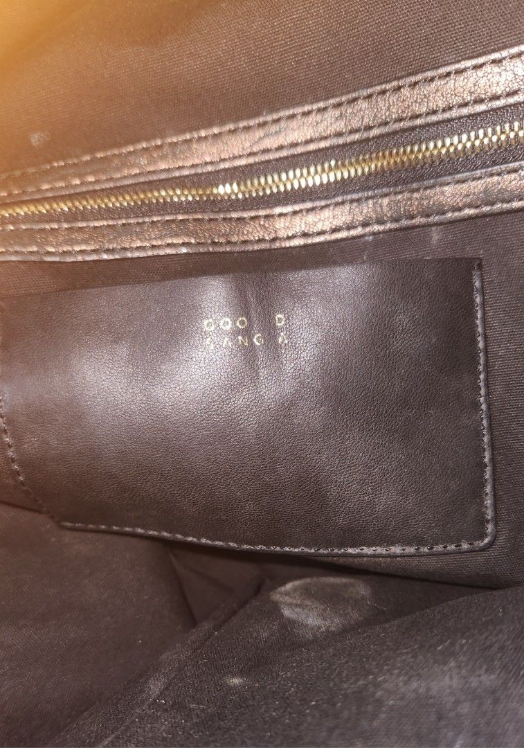 Goo D Sang A Bag, Luxury, Bags & Wallets on Carousell