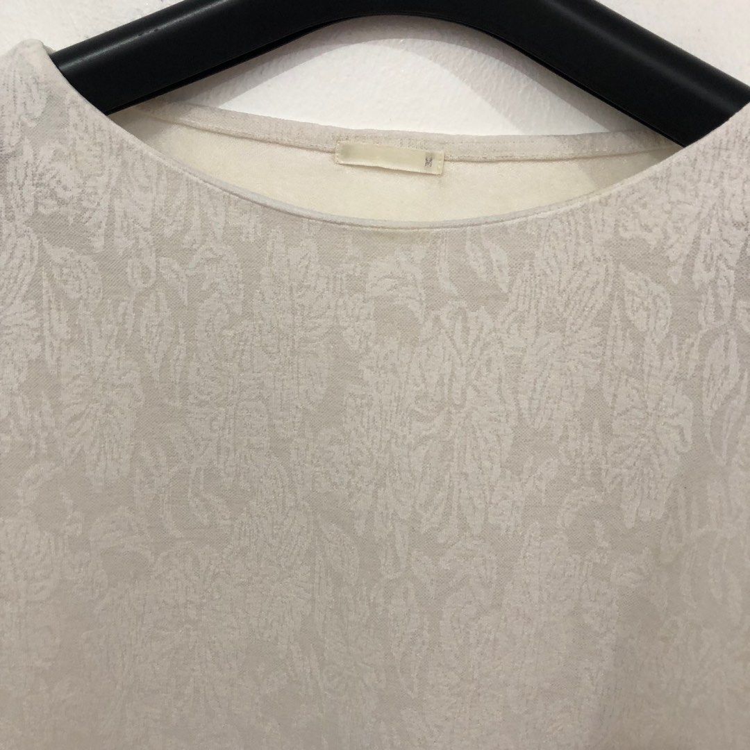 GU by Uniqlo Semi Formal Tops, Women's Fashion, Tops, Shirts on Carousell